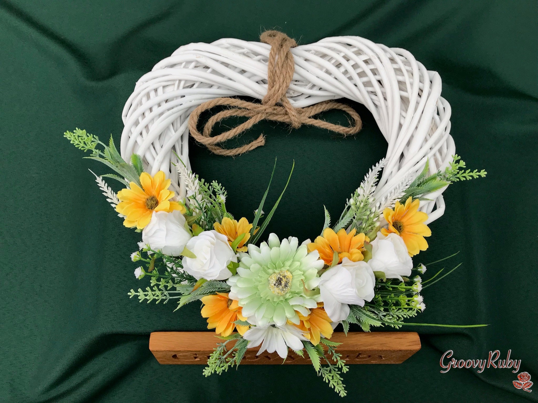 Classical Sage Heart Wicker Wreath – GroovyRuby Floral Tributes
