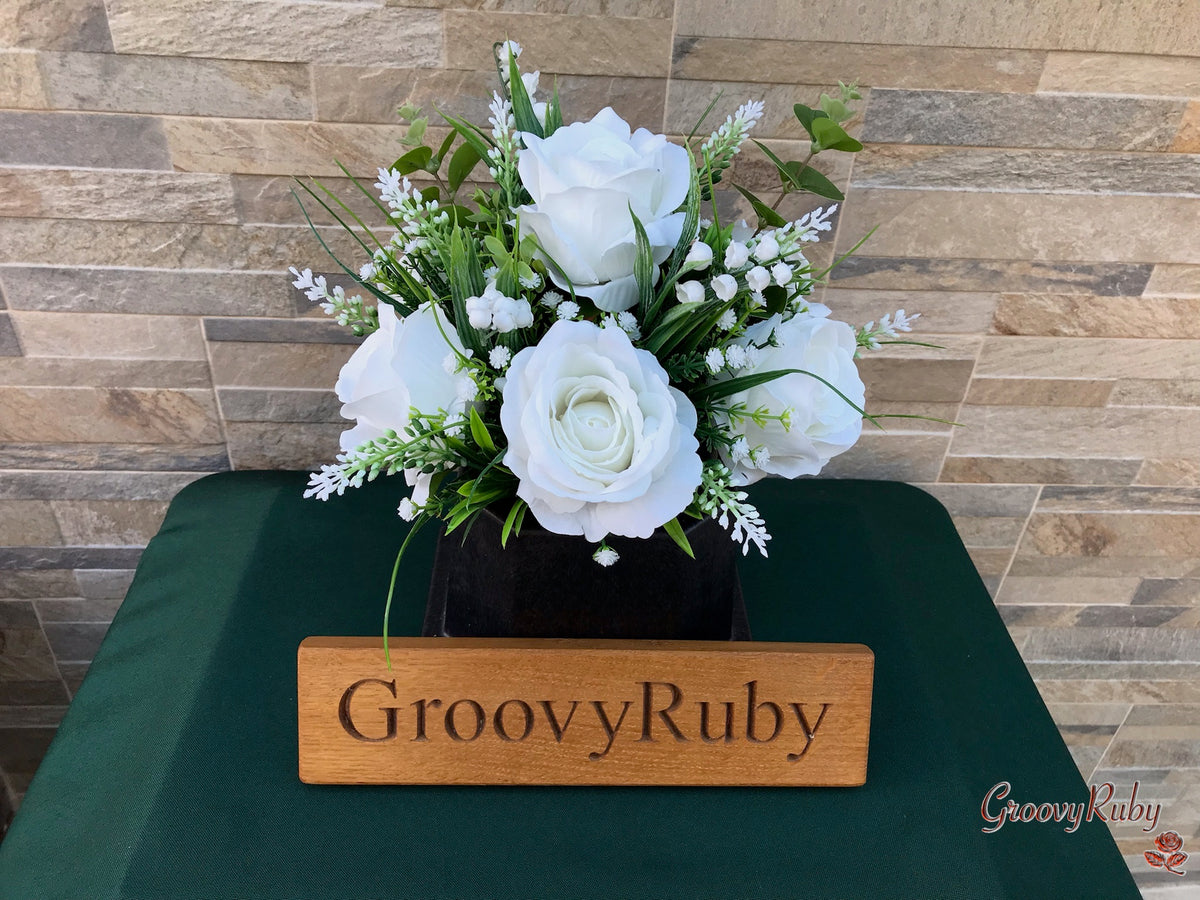 Starlight – GroovyRuby Floral Tributes